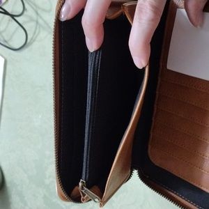 thirty-one | Bags | Thirty One All About The Benjamins Wallet | Poshmark